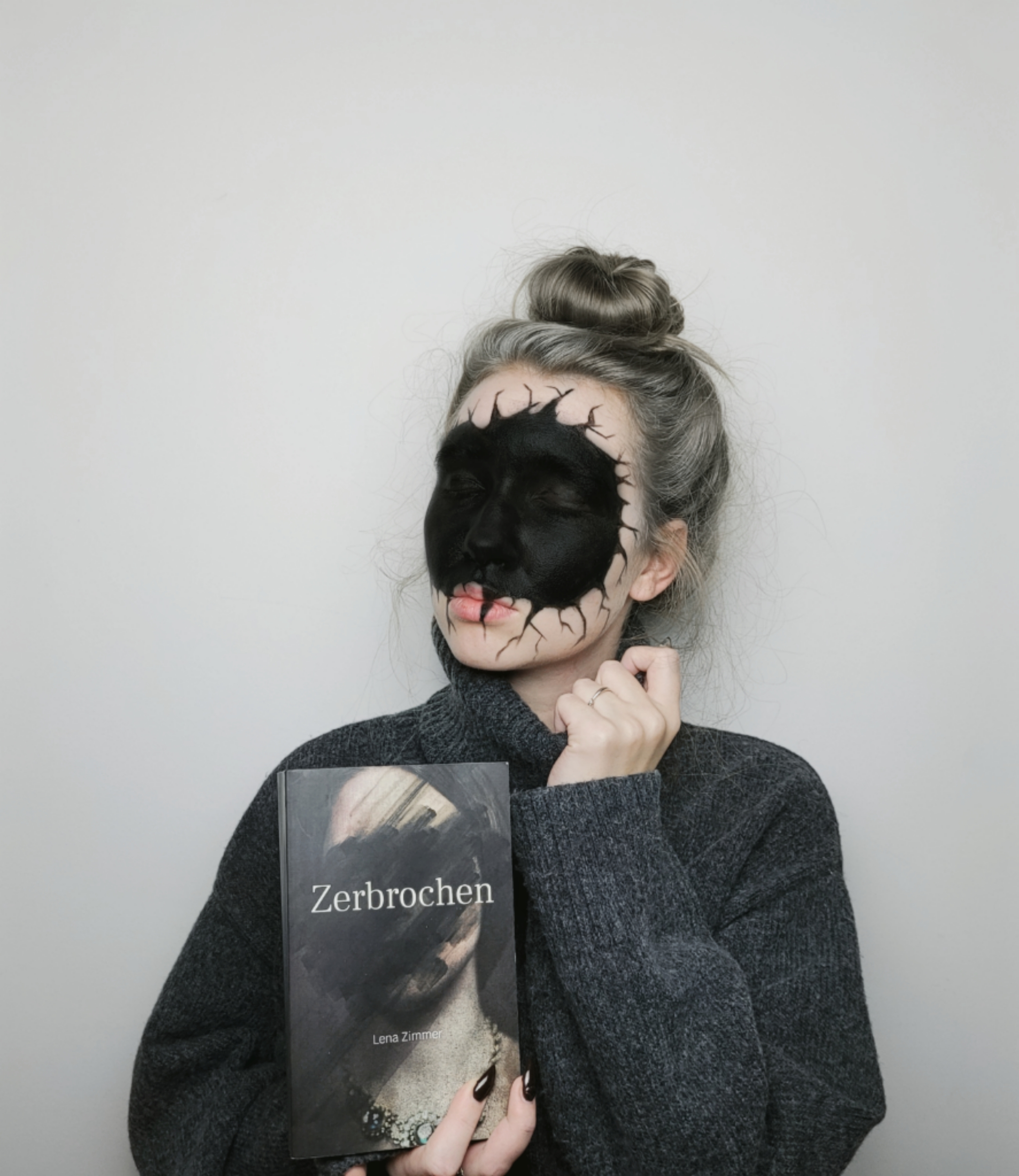Lena Zimmer: Zerbrochen – Papierflügel